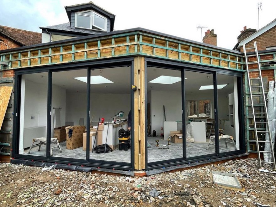 Aluminium Sliding Doors On A Glazed Courtyard - CS Windows